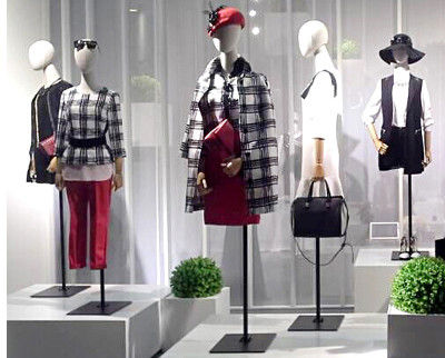 Toko Pakaian Jendela Display Equipment / Eceran Display Props For ...